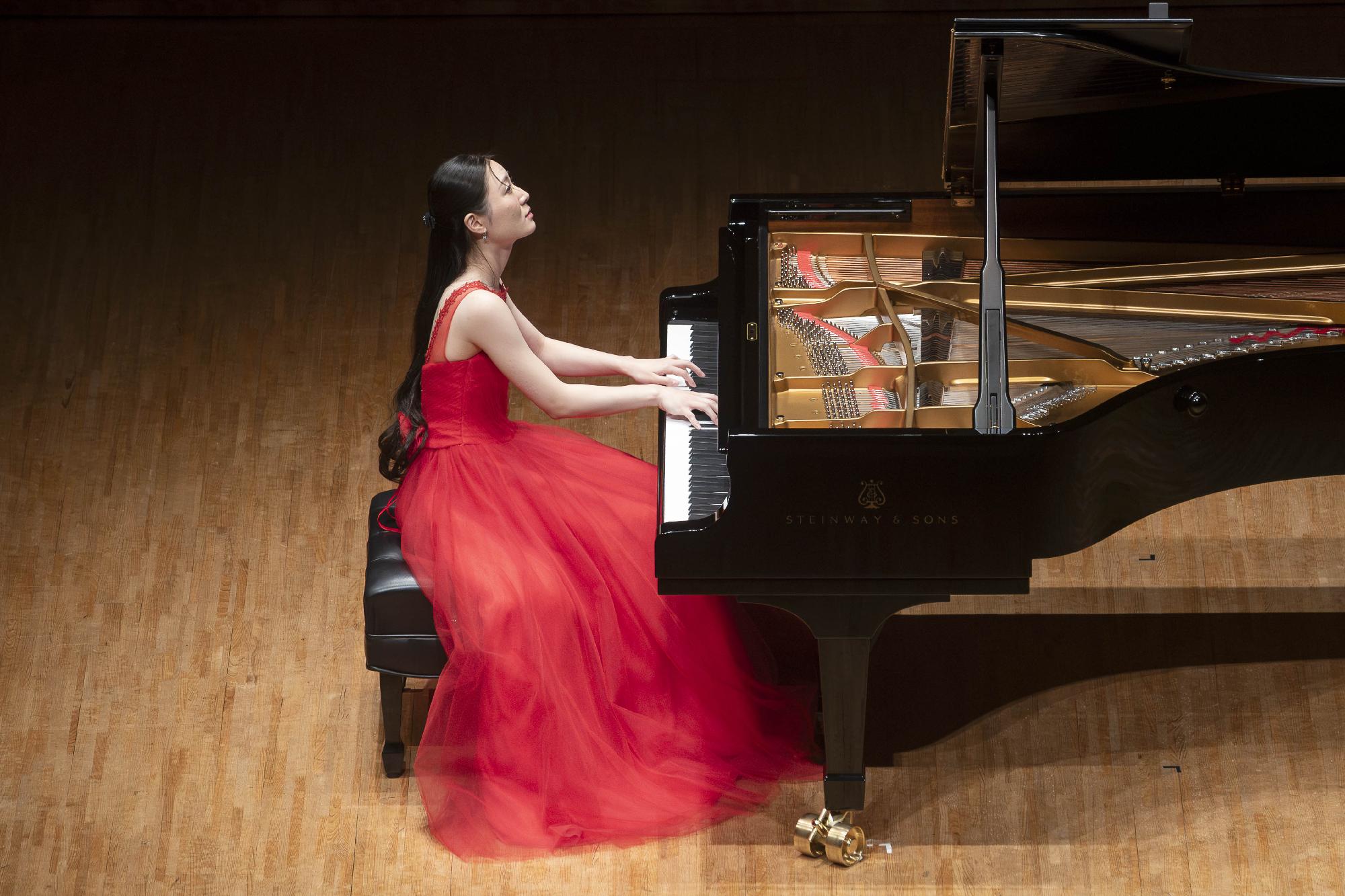 Ayano Watanabe zongoraestje | Programnaptár | Zeneakadémia